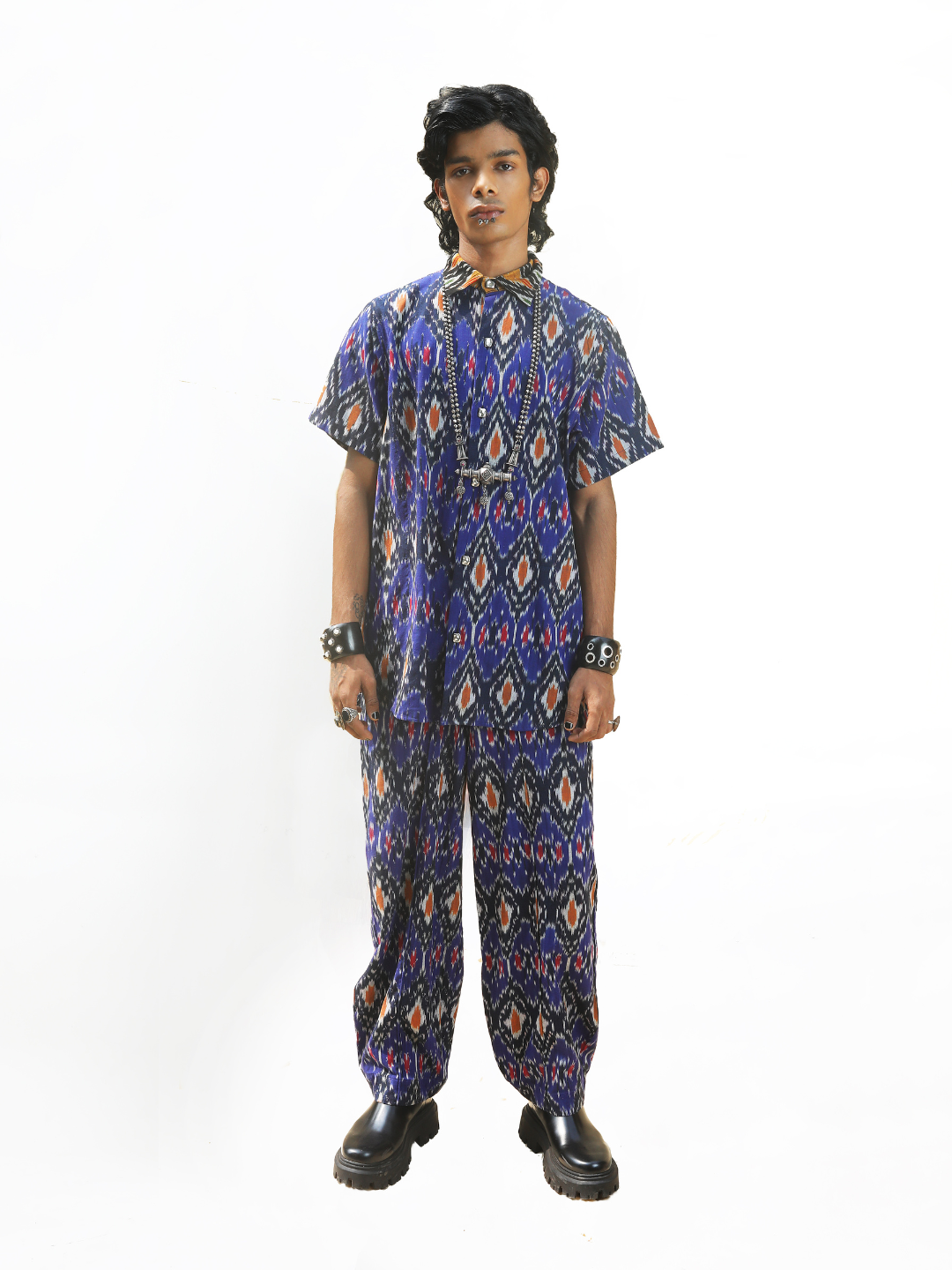 NIRVANA SET – The Ikat Story